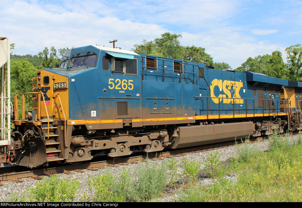 CSXT 5265 on D721-15